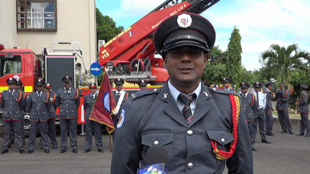 [VIDÉO]Les sapeurs -pompiers à l'honneur | Mauritius Broadcasting ...
